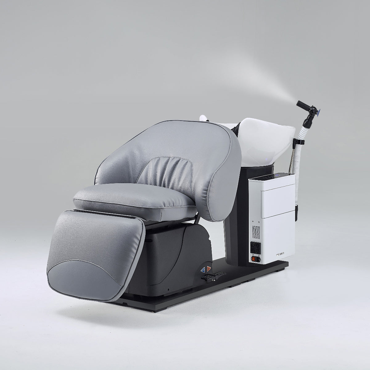 Buy Minimalist MINI STEAMER - Available in 2 colors Wholesale Online in ...