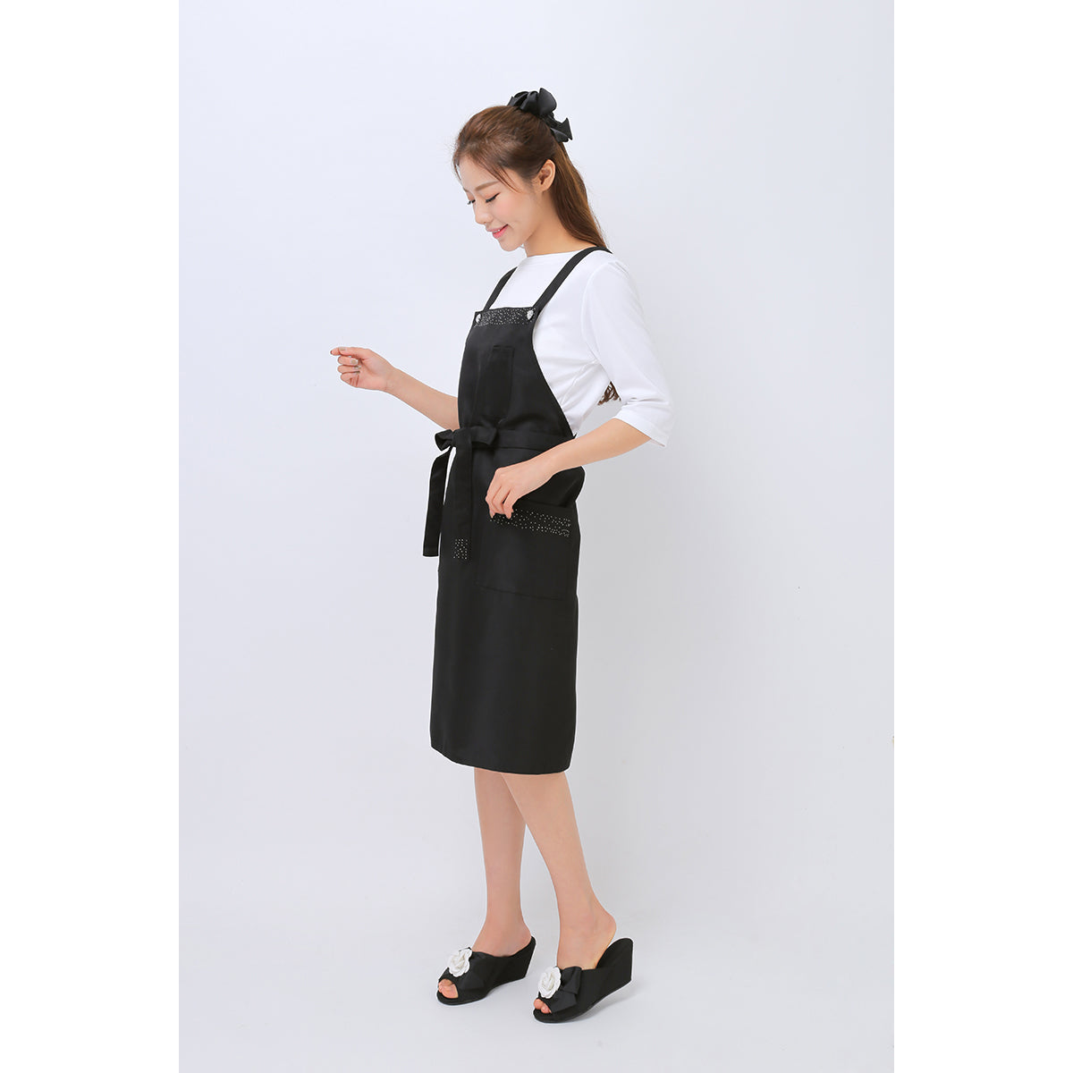 Buy Stone Apron Black TO-87 Wholesale Online in Singapore - Beauty ...